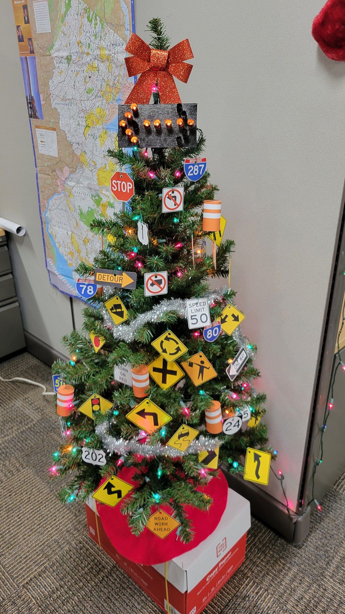 Cubicle decorating contest at work - The Café - Square Wheels Cycling